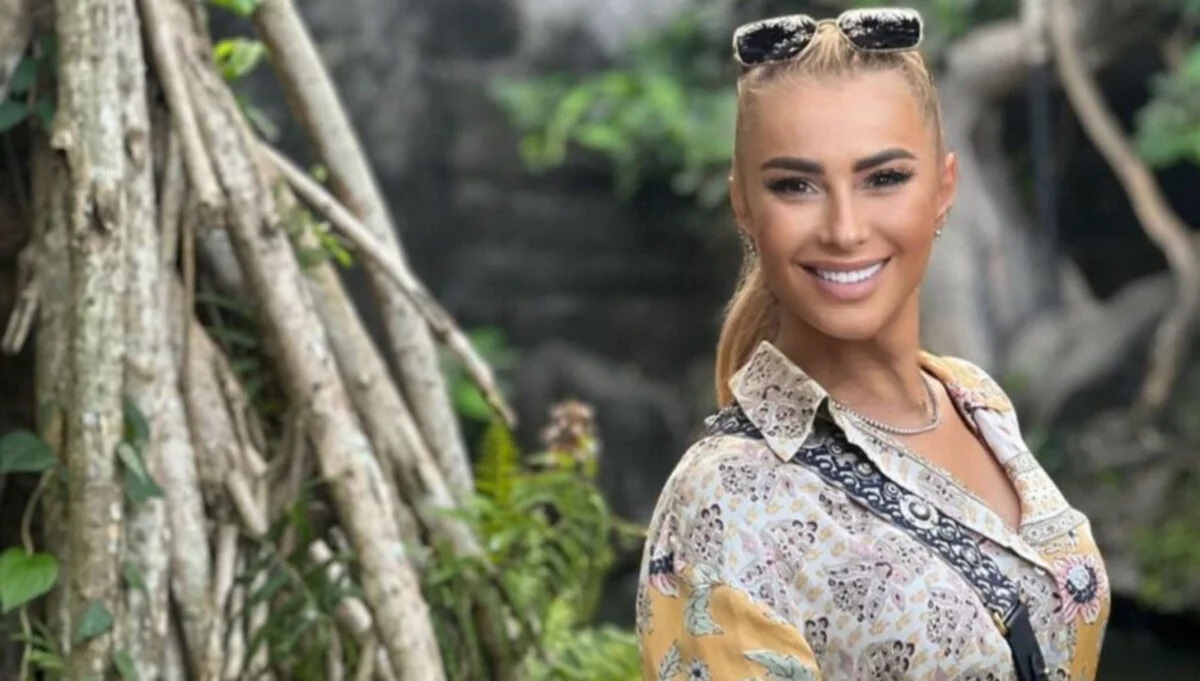 Anamaria Prodan i-a șocat pe concurenții de la America Express. Cu ce accesorii a apărut în ...