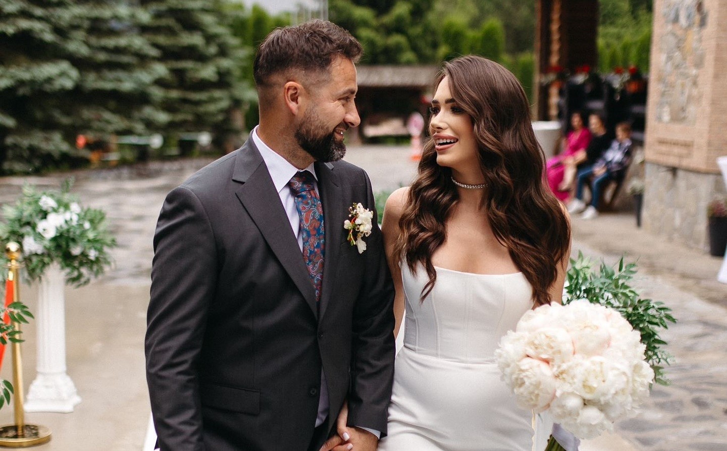 Iustina de la Insula Iubirii a născut. Prima fotografie cu fetița ei și a lui Cornel Luchian ...