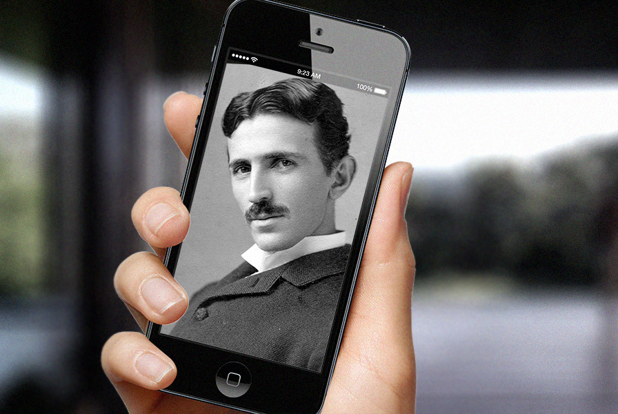 Cum vedea Nikola Tesla primul smartphone acum 100 de ani? Aţi fi uimiţi