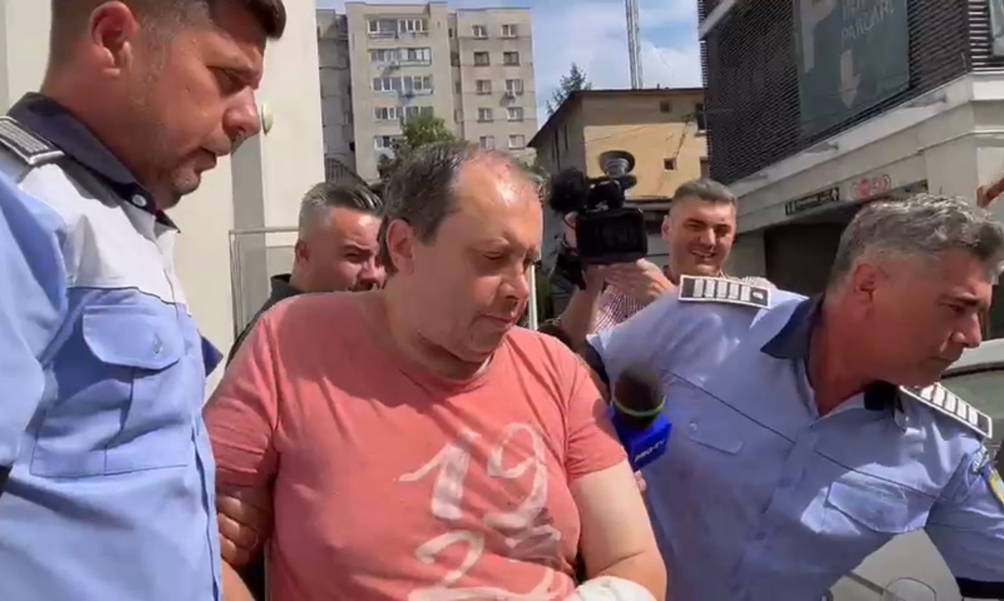 Bărbatul din Bascov care și-a ucis toată familia, condamnat la ...