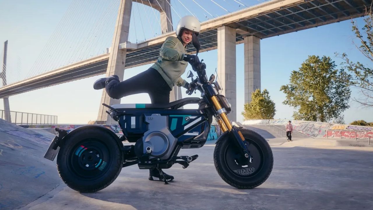 BMW a lansat oficial un nou produs: ce este CE O2 și cât costă