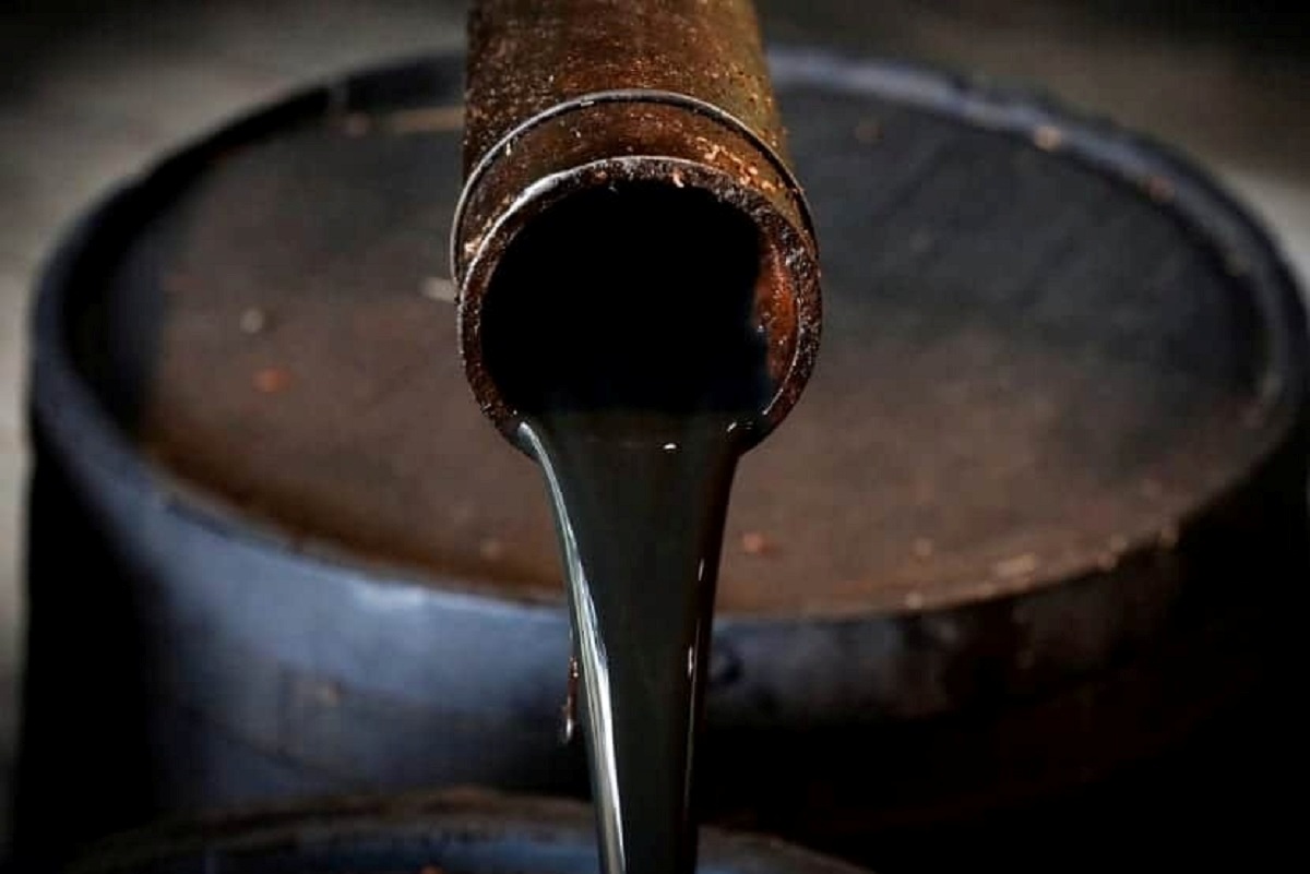 Cum s-a format petrolul de pe Pământ, de fapt. De ce nu poate proveni ...