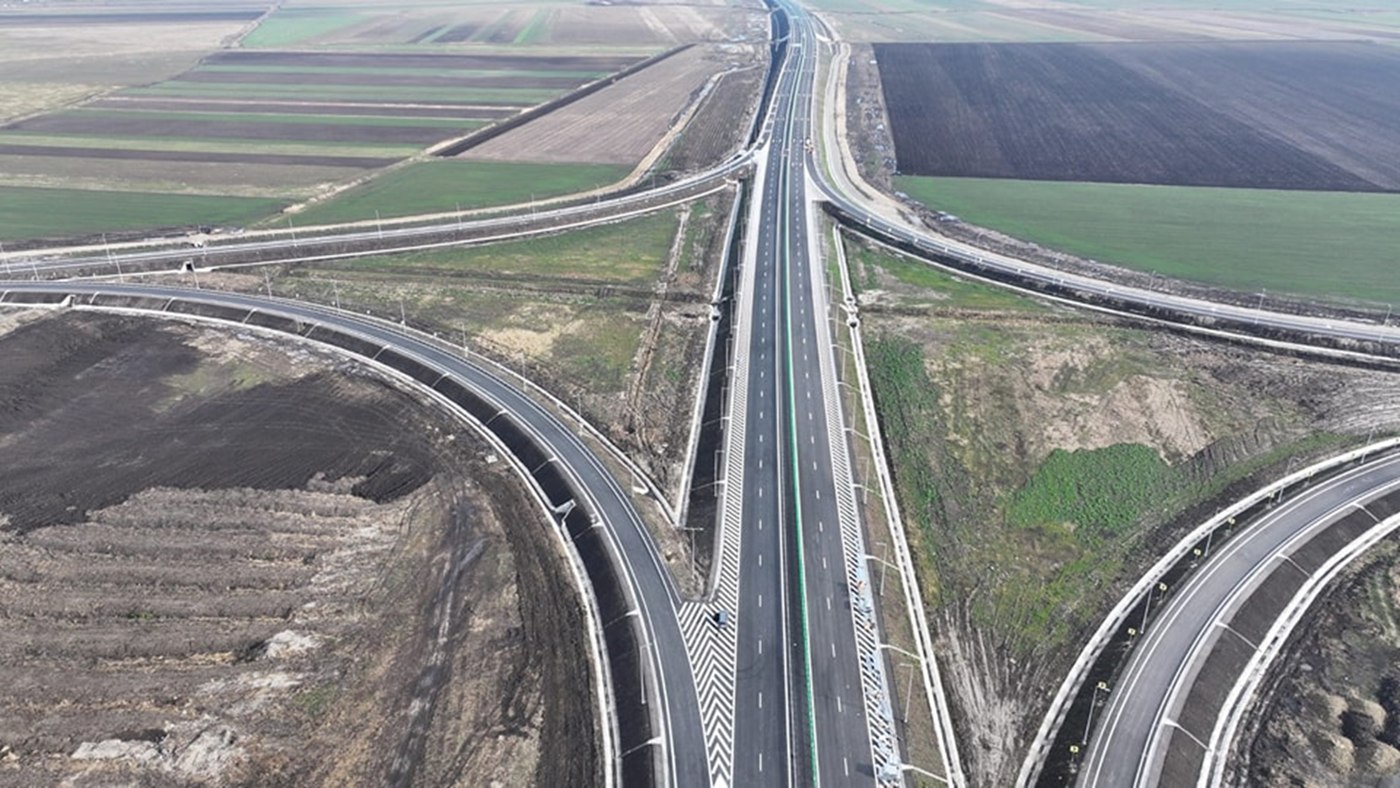 Câte autostrăzi se construiesc în România? Harta şoselelor de mare ...