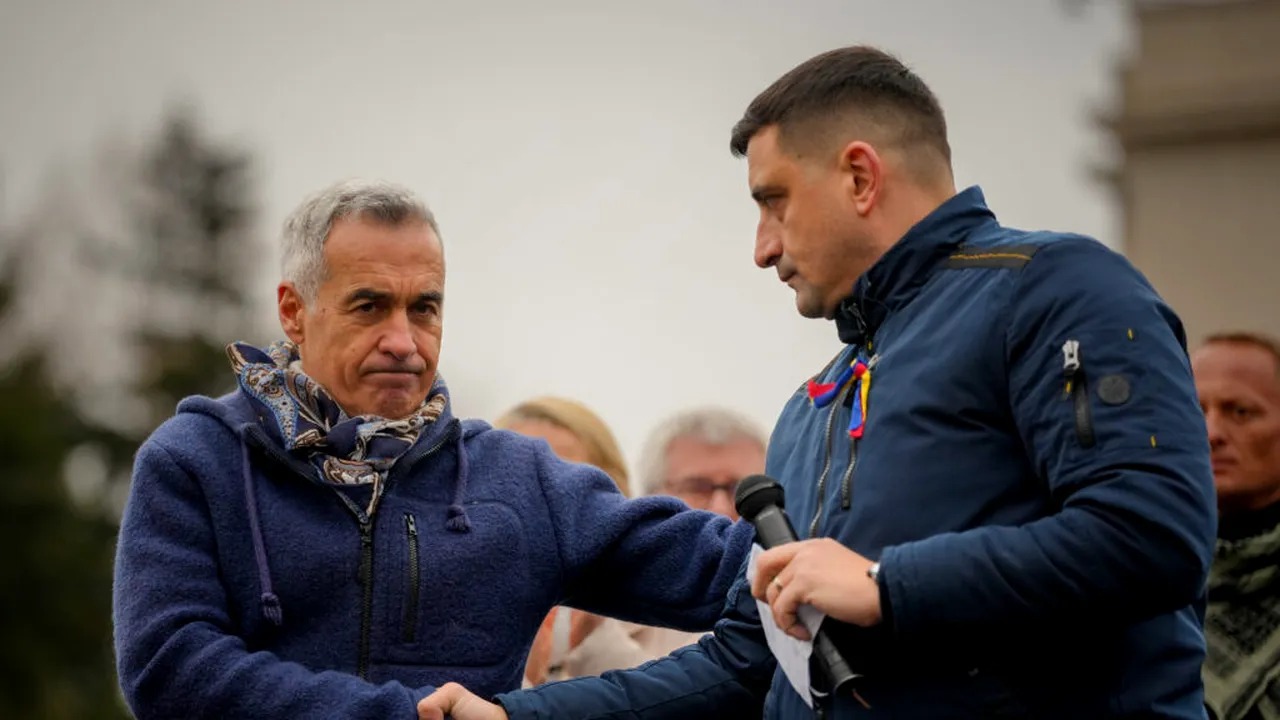Călin Georgescu și George Simion, împreună la vot. Cei doi au avut atitudini total diferite, cum ...