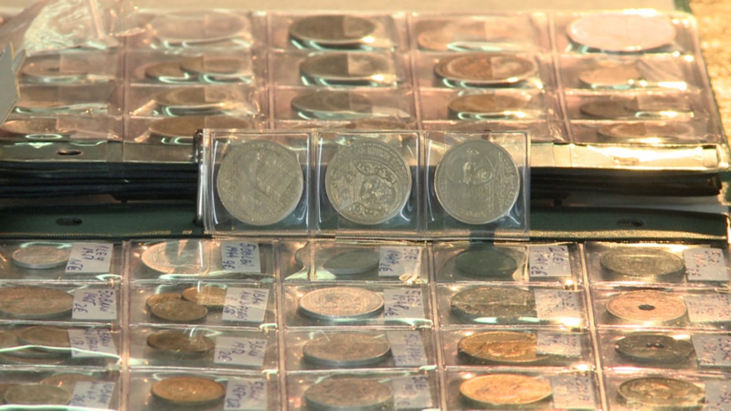 Moneda de 3 lei care a ajuns să se vândă cu o mică avere. Bunicii o au ...