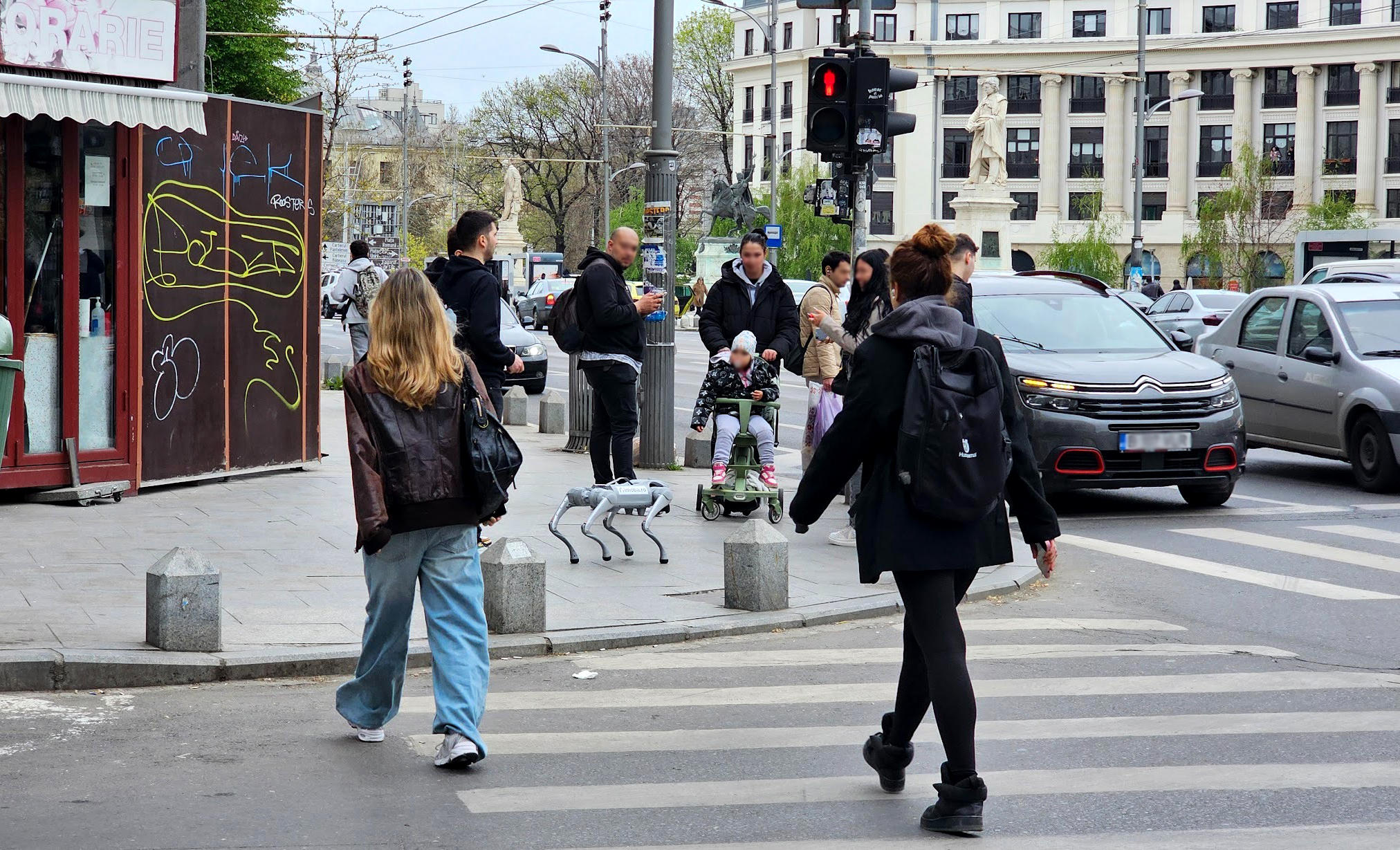 Ritmul în care mergi pe stradă îți arată vârsta reală a creierului și ...