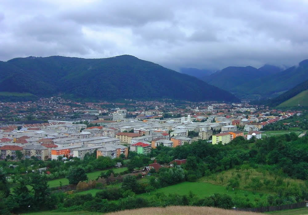 Orașul necunoscut din România care se reinventează. Face zeci de ...