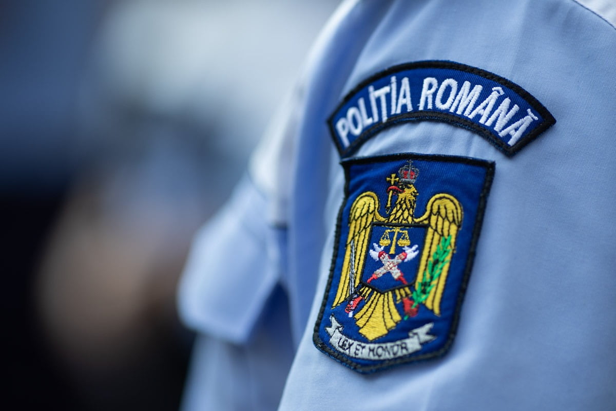 S-a trezit cu poliția în pivniță. Un angajat de la Primăria Jidvei, condamnat pentru că a produs ...