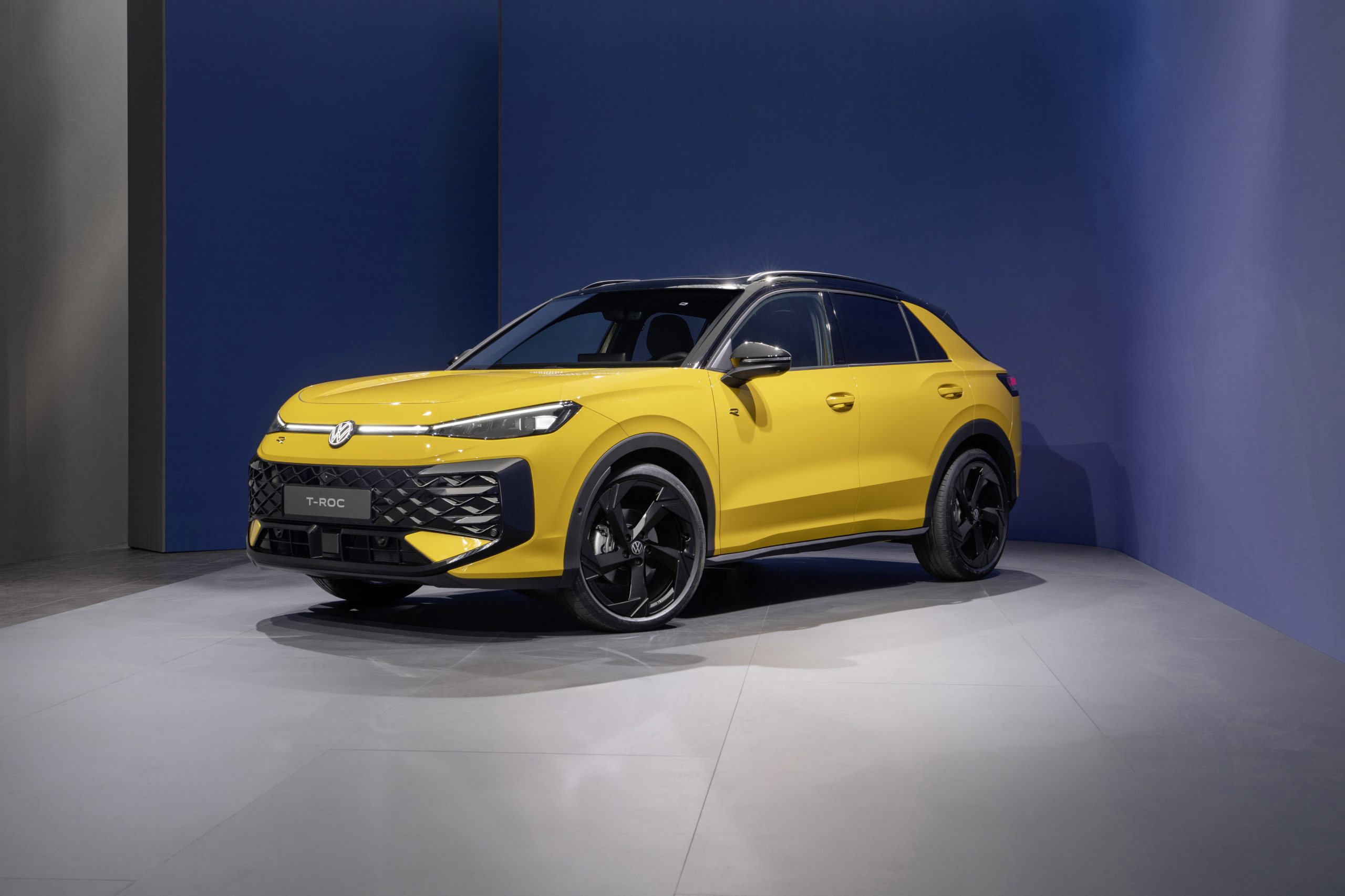 Premiera mondială: Noul T-Roc debutează mai inovator și rafinat ca ...