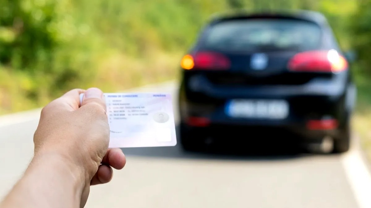 Amenzi pentru șoferii care nu își schimbă actele expirate, chiar dacă ...