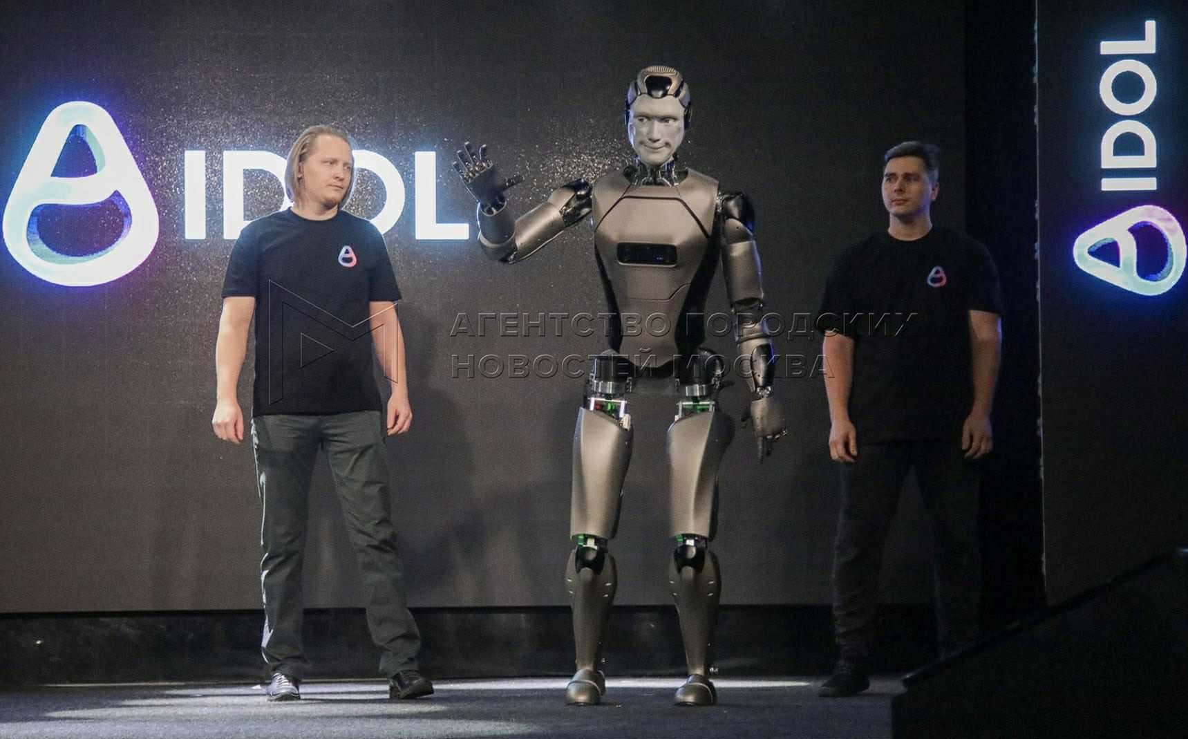 VIDEO: Rusia își prezintă „robotul viitorului” pe melodia din Rocky ...