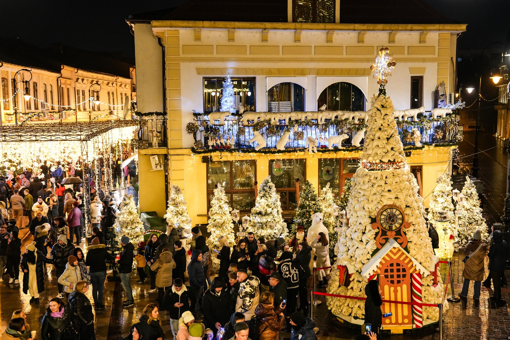 Chiar este Târgul de Crăciun din Craiova mai scump decât cel din ...