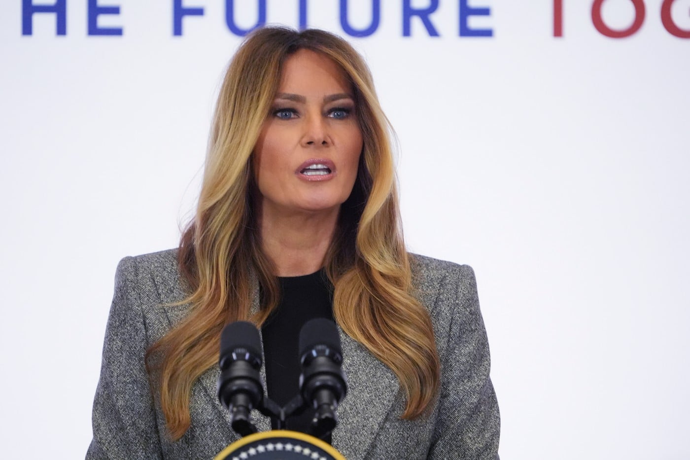 Melania Trump a salutat România la summit-ul pentru educaţie. Ce ...