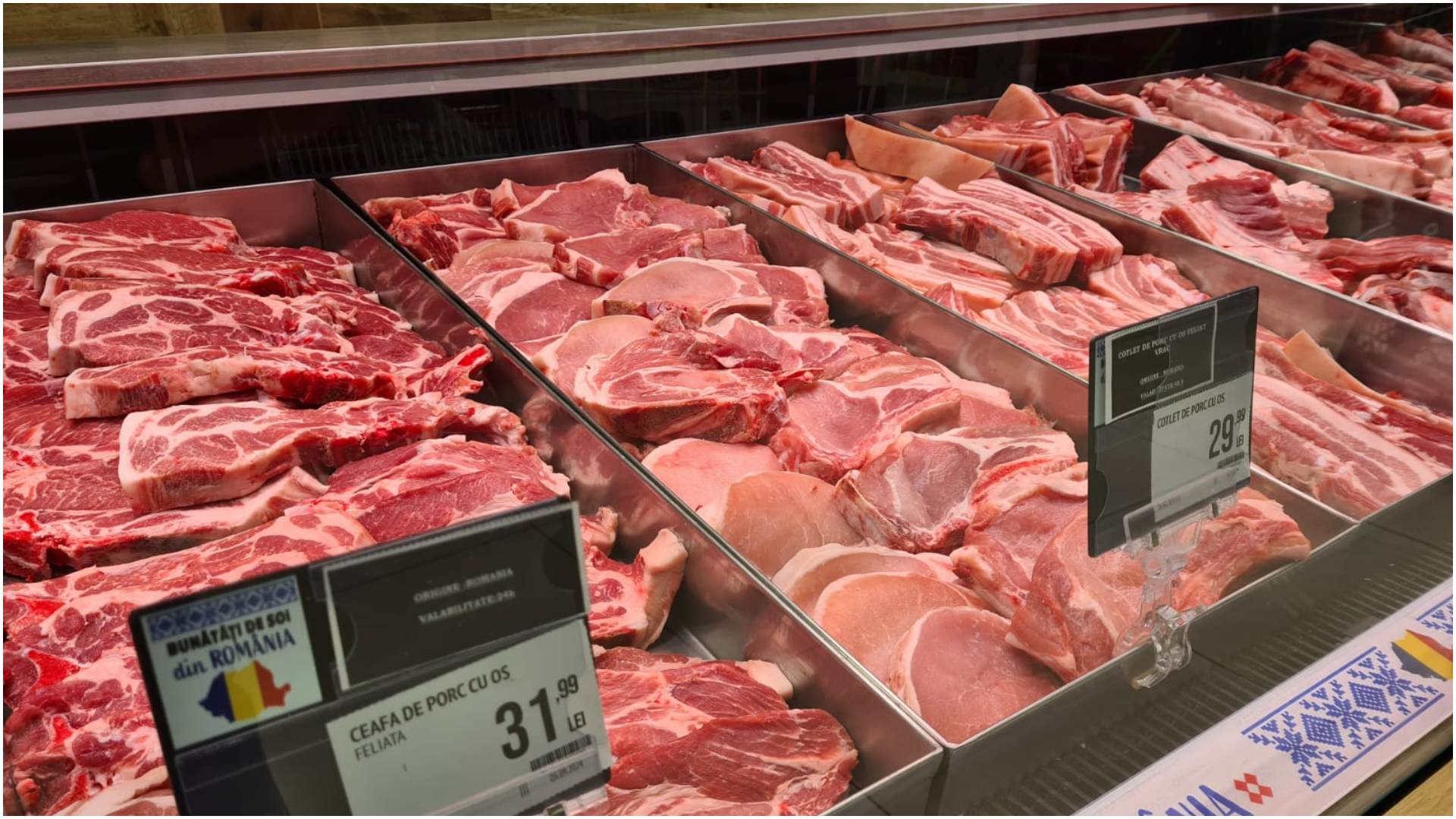 Se schimbă modul în care va fi vândută carnea de porc în marile ...
