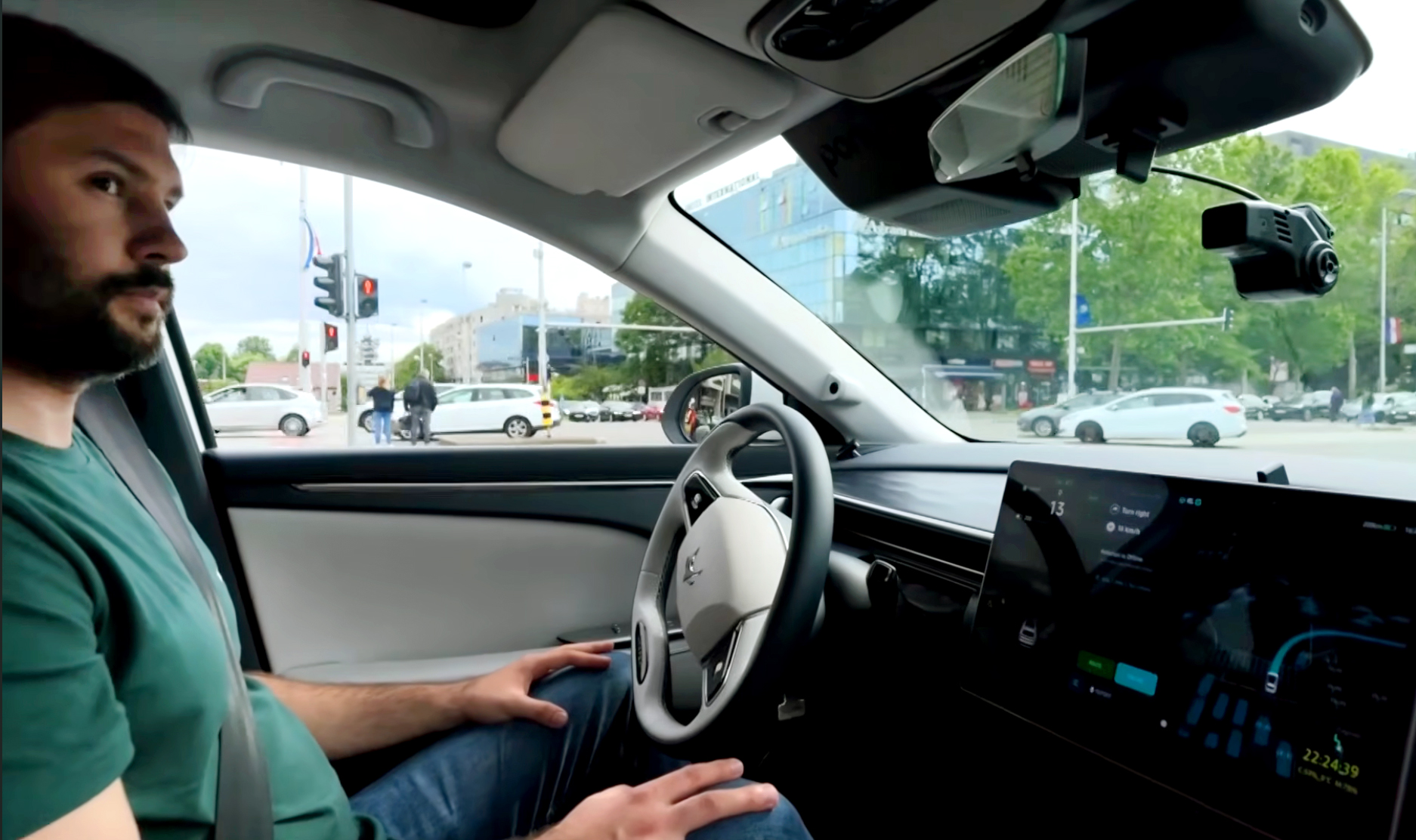 VIDEO | Uber lansează în Europa taxiul fără șofer. Prima țară în care ...