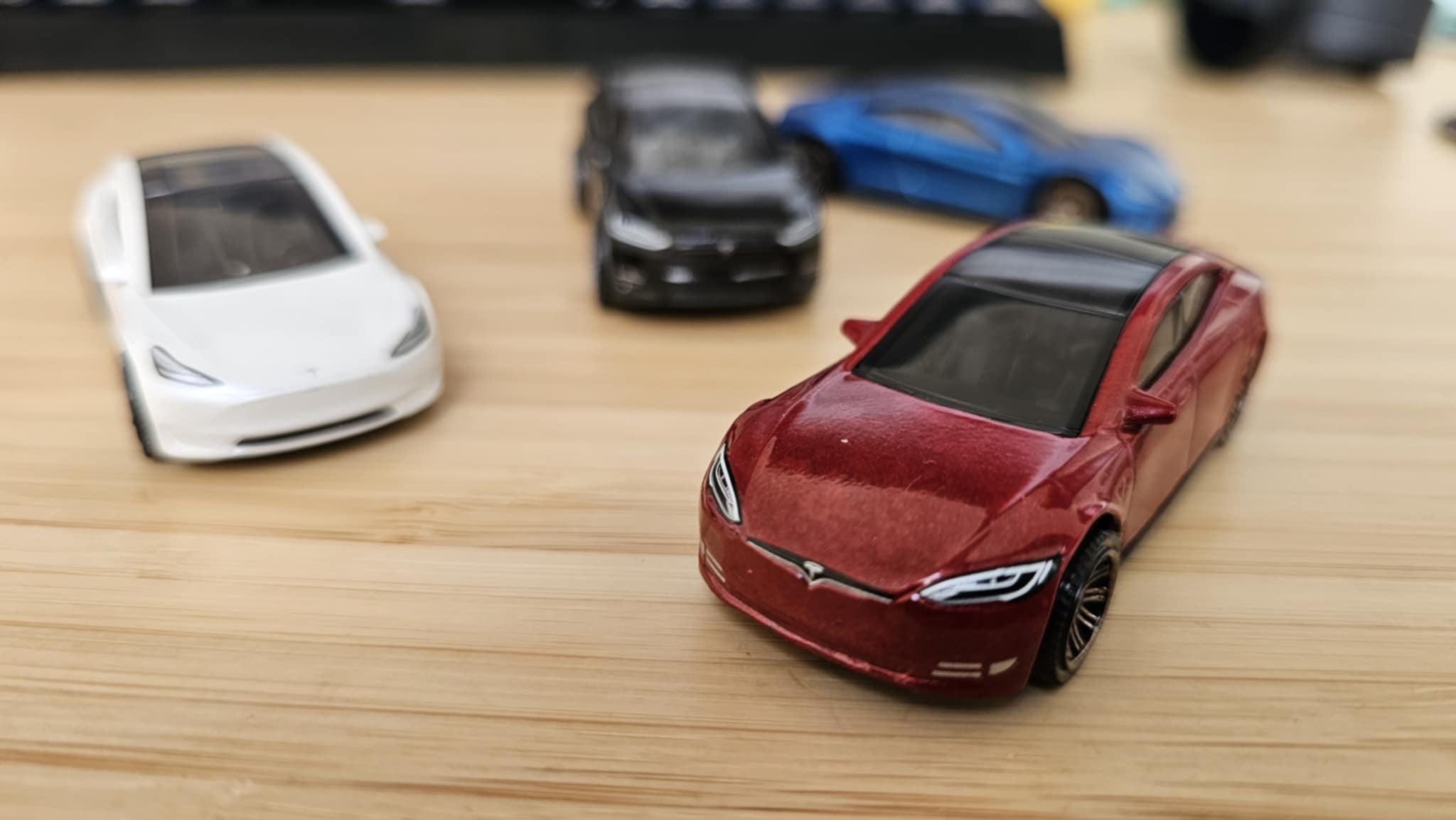 Proprietar de Tesla câștigă în instanță 9.300 de euro pentru ...