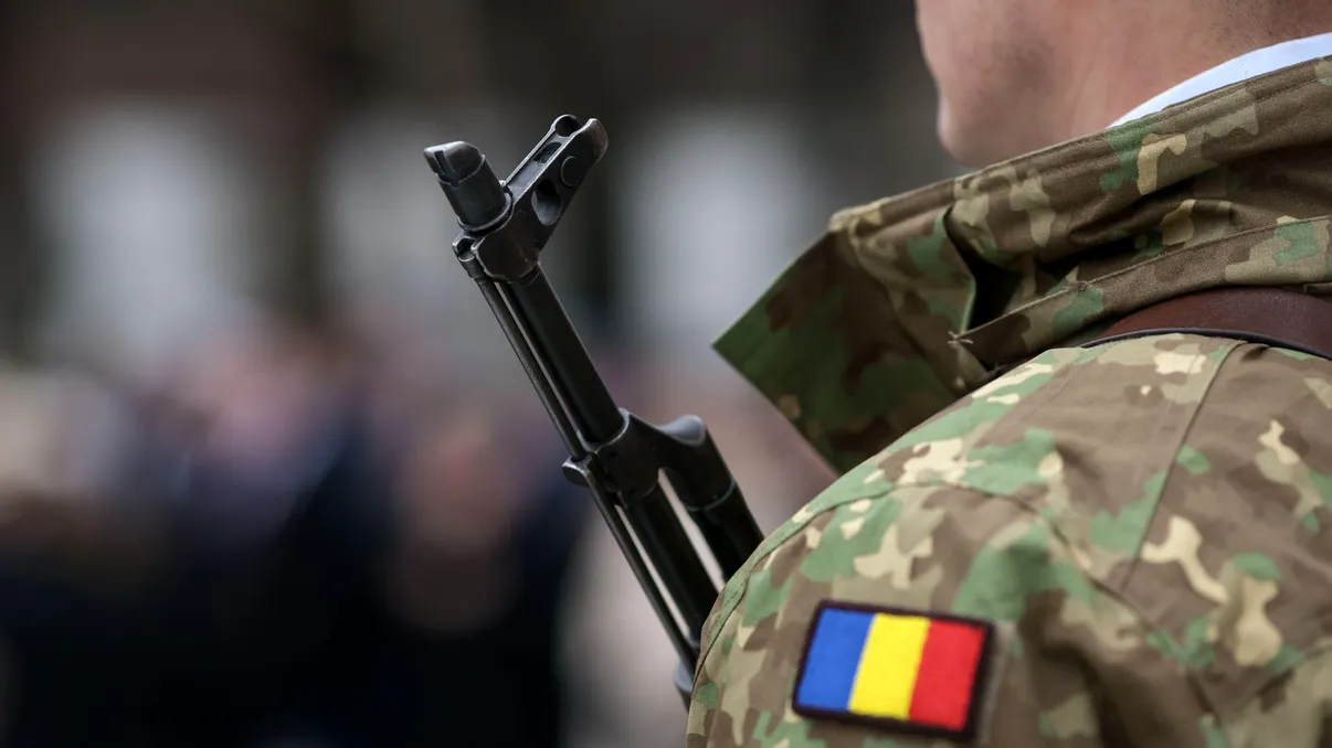 Armata Română face angajări. Aproape 6.800 de posturi sunt disponibile ...